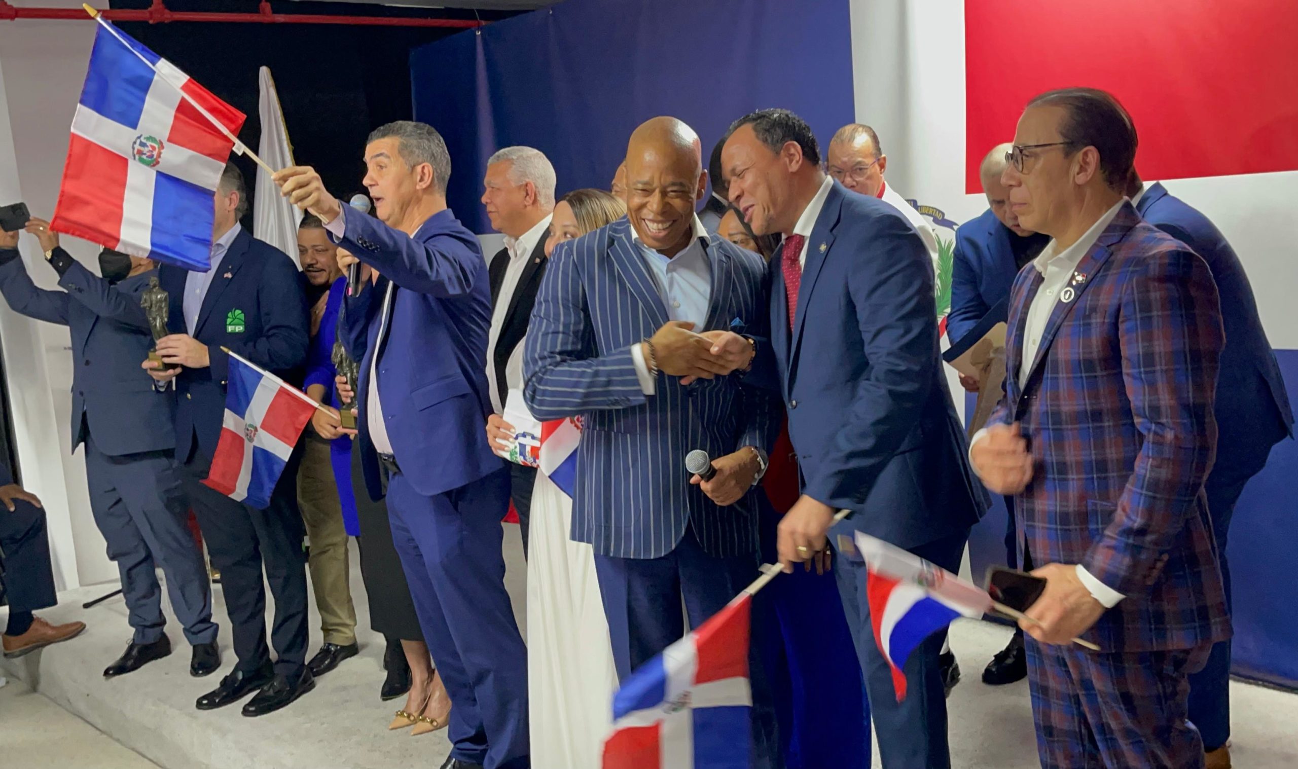 Alcalde de Nueva York destacó las cualidades del asambleísta George ...