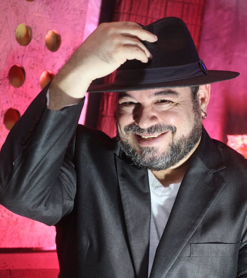 Arturo Piña presenta “a mi manera”, un sentido homenaje a Los Master`s ...